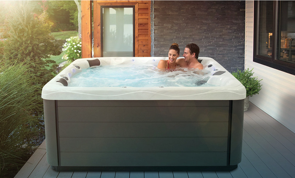 Hot Tub Benefits And Guide - RESTAURANT-HUM